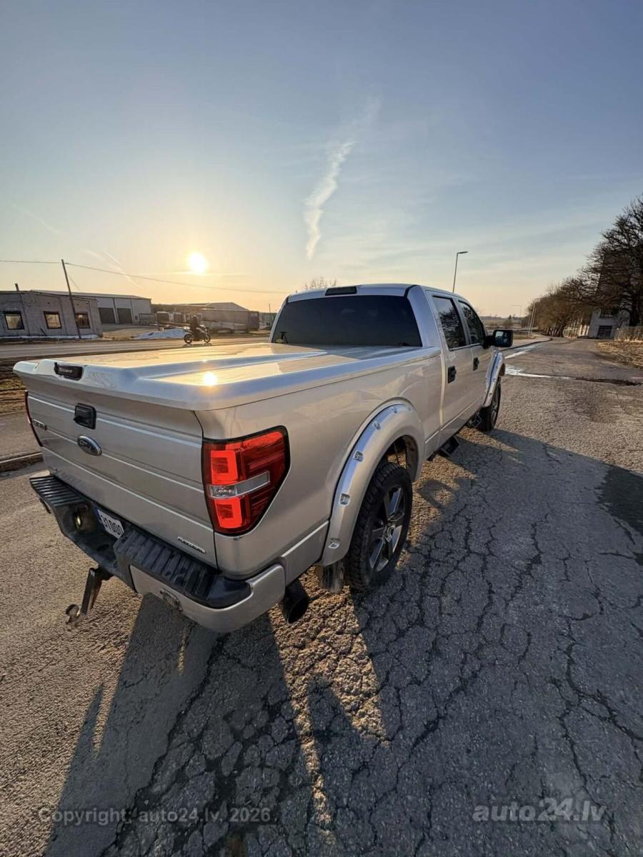 Grey Ford F-Series 2014 in Tallinn, with an engine capacity of 4.90 L and mileage of 208 thousand km for 14000 €, photo 5 on AUTOMOTO.COM.LV