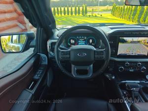Pelēks Ford F-Series 2024 Paide, ar dzinēja tilpumu 5.00 L un nobraukumu 47 tūkst. km par 74900 €, foto 16 vietnē AUTOMOTO.COM.LV