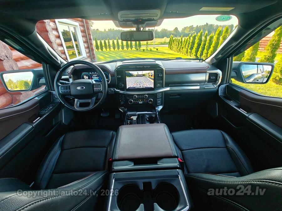 Pelēks Ford F-Series 2024 Paide, ar dzinēja tilpumu 5.00 L un nobraukumu 47 tūkst. km par 74900 €, foto 17 vietnē AUTOMOTO.COM.LV