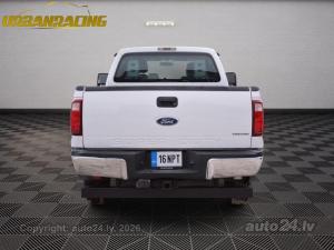 Balts Ford F-Series 2015 Tallina, ar dzinēja tilpumu 6.20 L un nobraukumu 349 tūkst. km par 19999 €, foto 5 vietnē AUTOMOTO.COM.LV