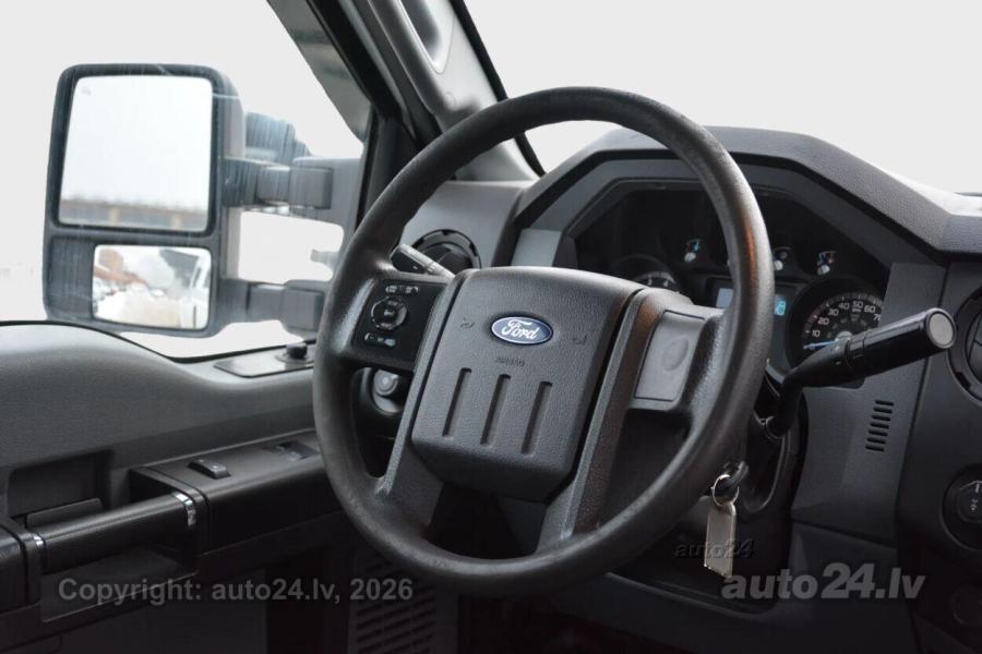 Balts Ford F-Series 2015 Tallina, ar dzinēja tilpumu 6.20 L un nobraukumu 349 tūkst. km par 19999 €, foto 8 vietnē AUTOMOTO.COM.LV