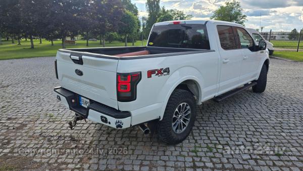 Balts Ford F-Series 2017 Tartu, ar dzinēja tilpumu 5.00 L un nobraukumu 279 tūkst. km par 35900 €, foto 3 vietnē AUTOMOTO.COM.LV