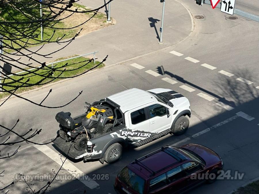 White Ford F-Series 2017 in Narva, with an engine capacity of 3.50 L and mileage of 190 thousand km for 44700 €, photo 25 on AUTOMOTO.COM.LV
