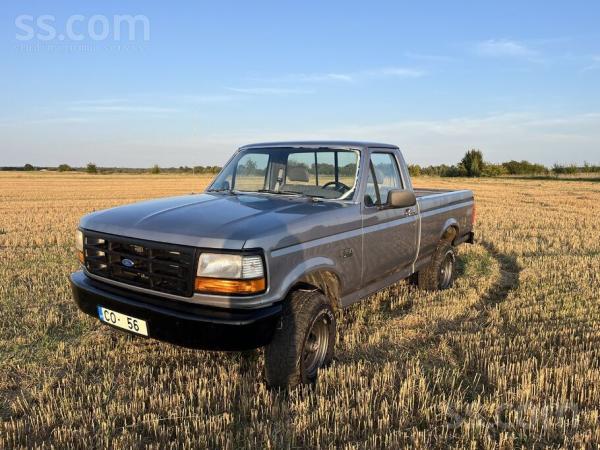Pelēks Ford F150 1994 Aizkraukle, ar dzinēja tilpumu 5.00 L un nobraukumu 39 tūkst. km par 8700 €, foto 2 vietnē AUTOMOTO.COM.LV