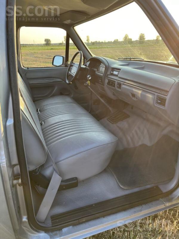 Pelēks Ford F150 1994 Aizkraukle, ar dzinēja tilpumu 5.00 L un nobraukumu 39 tūkst. km par 8700 €, foto 10 vietnē AUTOMOTO.COM.LV