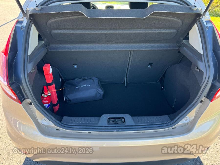 Beige Ford Fiesta 2016 in Tallinn, with an engine capacity of 1.00 L and mileage of 69 thousand km for 7200 €, photo 8 on AUTOMOTO.COM.LV