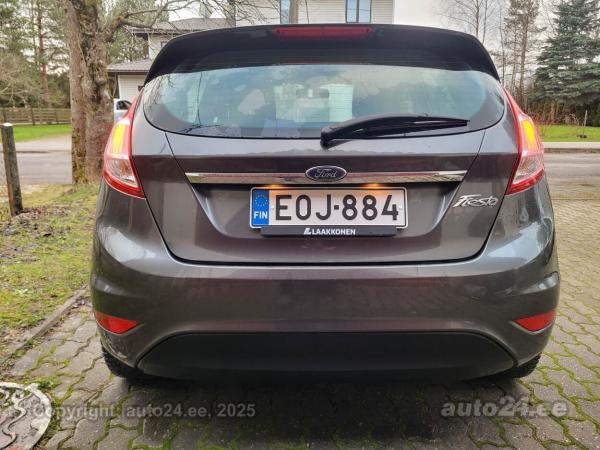 Beige Ford Fiesta 2016 in Tallinn, with an engine capacity of 1.00 L and mileage of 130 thousand km for 5600 €, photo 5 on AUTOMOTO.COM.LV
