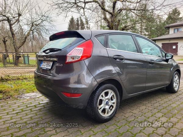 Beige Ford Fiesta 2016 in Tallinn, with an engine capacity of 1.00 L and mileage of 130 thousand km for 5600 €, photo 6 on AUTOMOTO.COM.LV