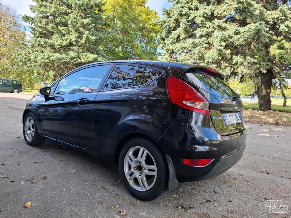 Black Ford Fiesta 2009 in Kaunas, with an engine capacity of 1.60 L and mileage of 342 thousand km for 1000 €, photo 7 on AUTOMOTO.COM.LV