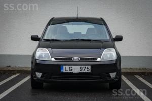 Black Ford Fiesta 2003 in Riga, with an engine capacity of 1.60 L and mileage of 0 thousand km for 1490 €, photo 2 on AUTOMOTO.COM.LV