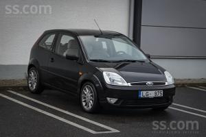Black Ford Fiesta 2003 in Riga, with an engine capacity of 1.60 L and mileage of 0 thousand km for 1490 €, photo 3 on AUTOMOTO.COM.LV