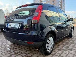 Black Ford Fiesta 2004 in Riga, with an engine capacity of 1.30 L and mileage of 0 thousand km for 1600 €, photo 5 on AUTOMOTO.COM.LV