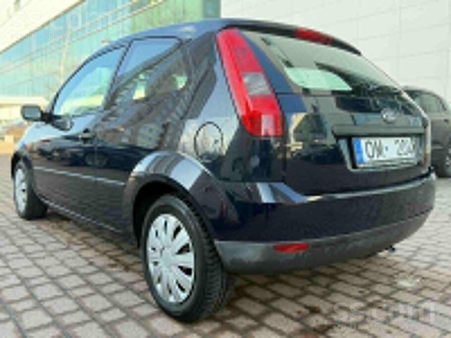 Black Ford Fiesta 2004 in Riga, with an engine capacity of 1.30 L and mileage of 0 thousand km for 1600 €, photo 6 on AUTOMOTO.COM.LV