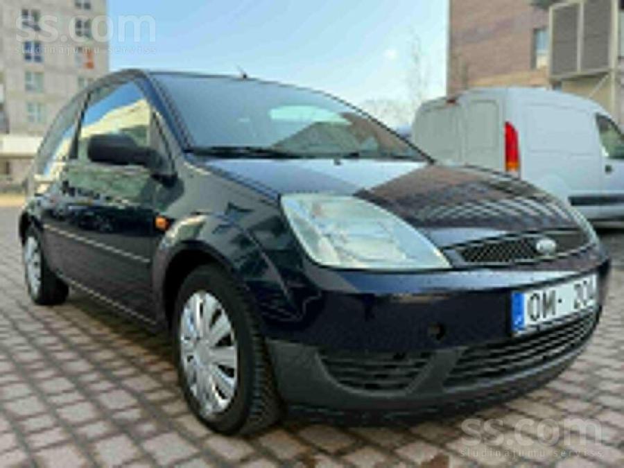 Black Ford Fiesta 2004 in Riga, with an engine capacity of 1.30 L and mileage of 0 thousand km for 1600 €, photo 8 on AUTOMOTO.COM.LV
