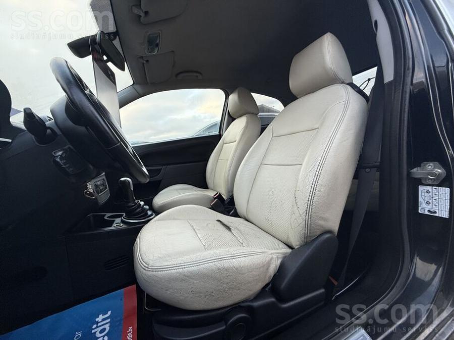 Melns Ford Fiesta 2007 Talsi, ar dzinēja tilpumu 1.40 L un nobraukumu 0 tūkst. km par 1570 €, foto 8 vietnē AUTOMOTO.COM.LV