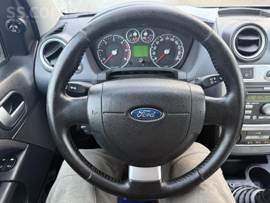 Melns Ford Fiesta 2007 Talsi, ar dzinēja tilpumu 1.40 L un nobraukumu 0 tūkst. km par 1570 €, foto 10 vietnē AUTOMOTO.COM.LV
