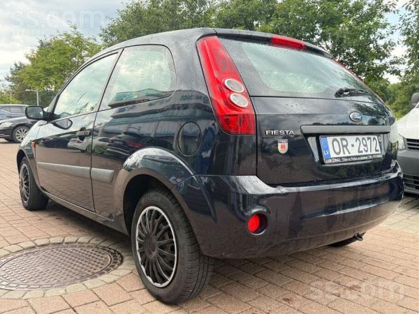 Melns Ford Fiesta 2007 Rīga, ar dzinēja tilpumu 1.30 L un nobraukumu 0 tūkst. km par 1800 €, foto 5 vietnē AUTOMOTO.COM.LV