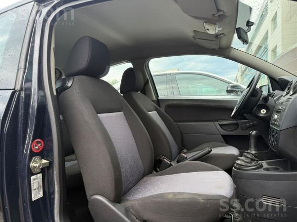 Melns Ford Fiesta 2007 Rīga, ar dzinēja tilpumu 1.30 L un nobraukumu 0 tūkst. km par 1800 €, foto 7 vietnē AUTOMOTO.COM.LV