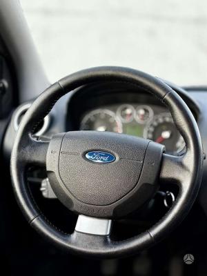 Melns Ford Fiesta 2007 Viļņa, ar dzinēja tilpumu 1.40 L un nobraukumu 147 tūkst. km par 1150 €, foto 12 vietnē AUTOMOTO.COM.LV