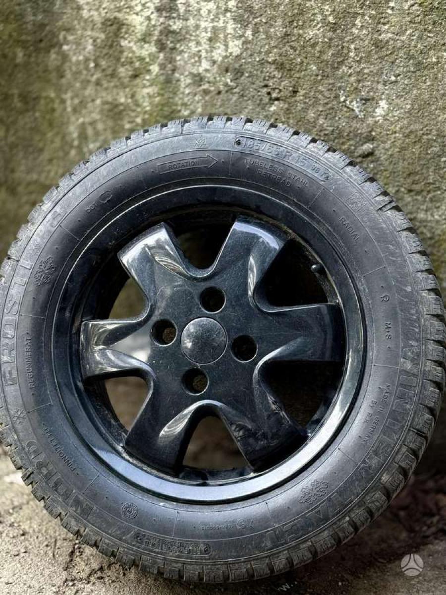 Melns Ford Fiesta 2007 Viļņa, ar dzinēja tilpumu 1.40 L un nobraukumu 147 tūkst. km par 1150 €, foto 15 vietnē AUTOMOTO.COM.LV