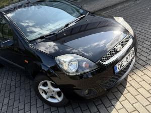 Melns Ford Fiesta 2008 Tukums, ar dzinēja tilpumu 1.40 L un nobraukumu 267 tūkst. km par 1600 €, foto 3 vietnē AUTOMOTO.COM.LV