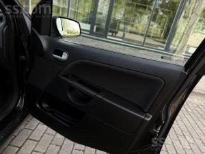Melns Ford Fiesta 2008 Tukums, ar dzinēja tilpumu 1.40 L un nobraukumu 267 tūkst. km par 1600 €, foto 12 vietnē AUTOMOTO.COM.LV