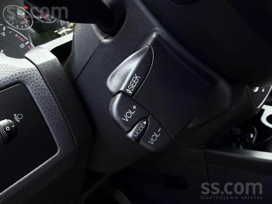 Melns Ford Fiesta 2008 Tukums, ar dzinēja tilpumu 1.40 L un nobraukumu 267 tūkst. km par 1600 €, foto 15 vietnē AUTOMOTO.COM.LV