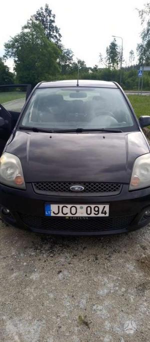 Black Ford Fiesta 2008 in Naujoji Akmene, with an engine capacity of 1.40 L and mileage of 227 thousand km for 1700 €, photo  on AUTOMOTO.COM.LV