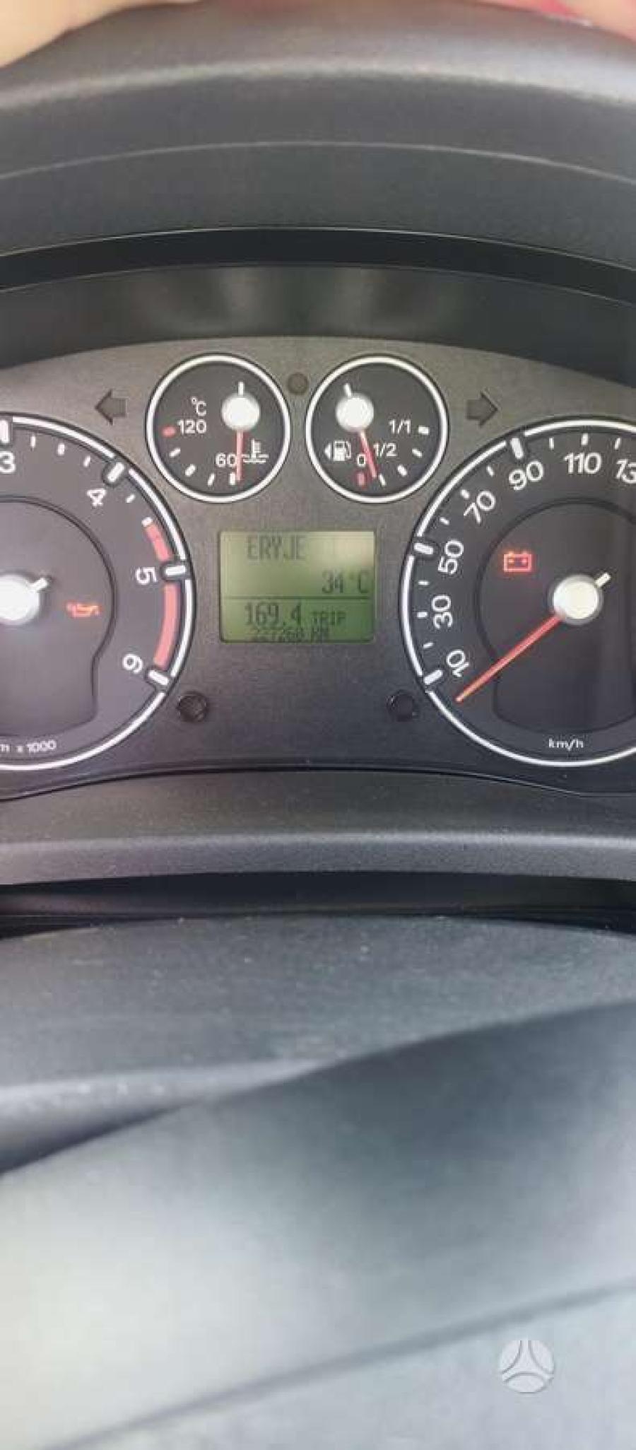 Black Ford Fiesta 2008 in Naujoji Akmene, with an engine capacity of 1.40 L and mileage of 227 thousand km for 1700 €, photo 11 on AUTOMOTO.COM.LV