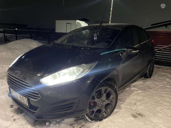 Melns Ford Fiesta 2009 Kauņa, ar dzinēja tilpumu 1.56 L un nobraukumu 268 tūkst. km par 2250 €, foto 1 vietnē AUTOMOTO.COM.LV