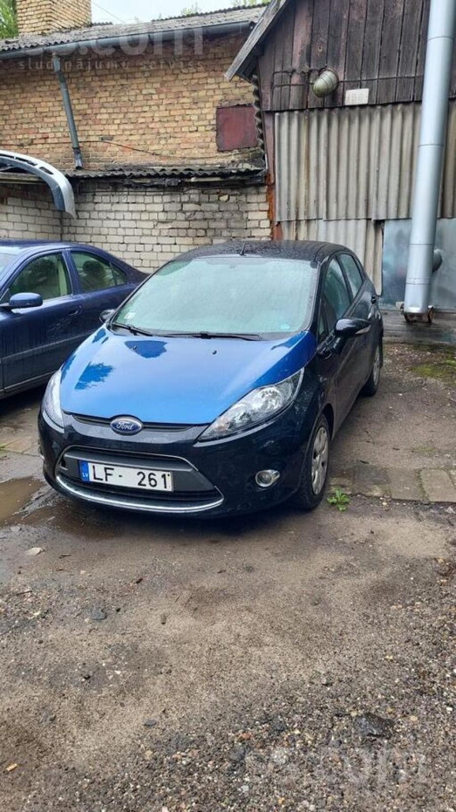 Black Ford Fiesta 2009 in Riga, with an engine capacity of 1.60 L and mileage of 477 thousand km for 1400 €, photo 5 on AUTOMOTO.COM.LV
