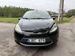 Black Ford Fiesta 2009 in Kaunas, with an engine capacity of 1.56 L and mileage of 294 thousand km for 2100 €, photo 8 on AUTOMOTO.COM.LV