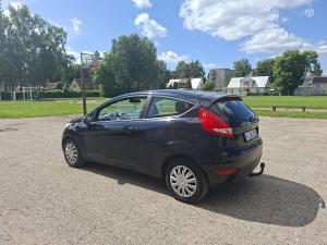 Black Ford Fiesta 2009 in Panevezys, with an engine capacity of 1.24 L and mileage of 223 thousand km for 1400 €, photo 4 on AUTOMOTO.COM.LV