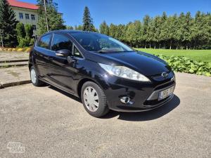 Black Ford Fiesta 2009 in Marijampole, with an engine capacity of 1.20 L and mileage of 112 thousand km for 2999 €, photo 3 on AUTOMOTO.COM.LV