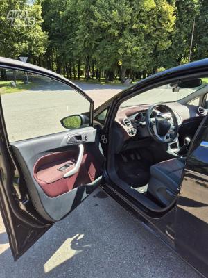 Black Ford Fiesta 2009 in Marijampole, with an engine capacity of 1.20 L and mileage of 112 thousand km for 2999 €, photo 6 on AUTOMOTO.COM.LV
