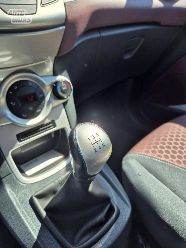 Melns Ford Fiesta 2009 Marijampole, ar dzinēja tilpumu 1.20 L un nobraukumu 112 tūkst. km par 2999 €, foto 9 vietnē AUTOMOTO.COM.LV