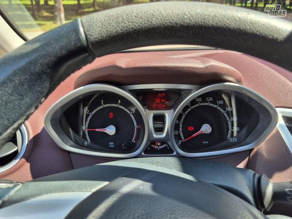 Melns Ford Fiesta 2009 Marijampole, ar dzinēja tilpumu 1.20 L un nobraukumu 112 tūkst. km par 2999 €, foto 10 vietnē AUTOMOTO.COM.LV