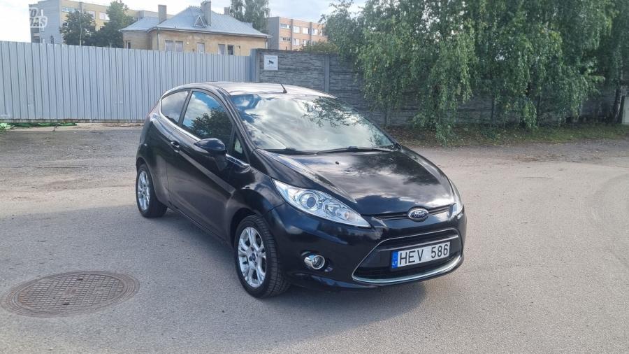 Black Ford Fiesta 2009 in Kaunas, with an engine capacity of 1.40 L and mileage of 165 thousand km for 1750 €, photo 3 on AUTOMOTO.COM.LV