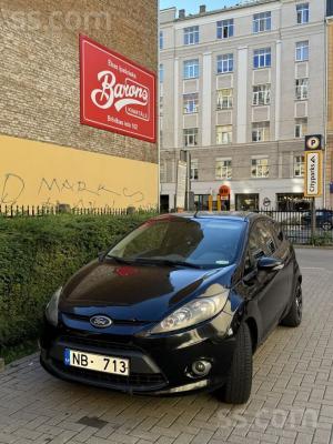 Black Ford Fiesta 2010 in Riga, with an engine capacity of 1.40 L and mileage of 310 thousand km for 1680 €, photo 2 on AUTOMOTO.COM.LV