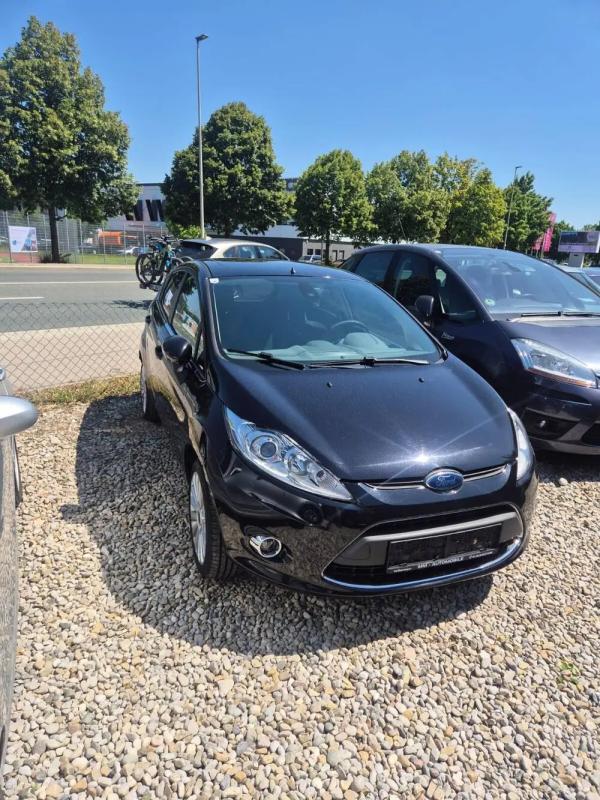 Melns Ford Fiesta 2010 Talsi, ar dzinēja tilpumu 1.40 L un nobraukumu 177 tūkst. km par 5500 €, foto 1 vietnē AUTOMOTO.COM.LV