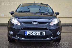 Black Ford Fiesta 2010 in Talsi, with an engine capacity of 1.40 L and mileage of 177 thousand km for 5800 €, photo 4 on AUTOMOTO.COM.LV