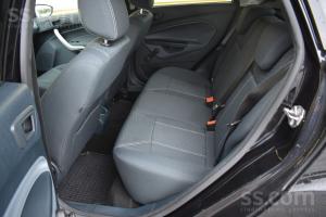 Black Ford Fiesta 2010 in Talsi, with an engine capacity of 1.40 L and mileage of 177 thousand km for 5800 €, photo 9 on AUTOMOTO.COM.LV