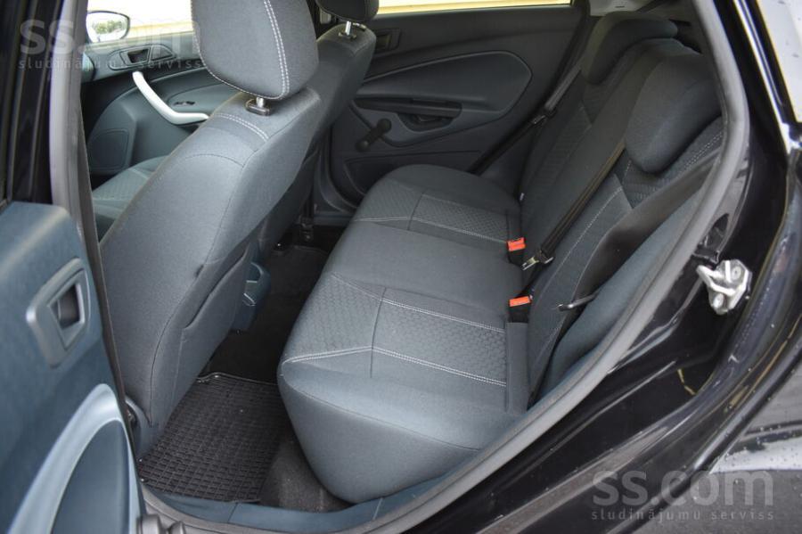 Black Ford Fiesta 2010 in Talsi, with an engine capacity of 1.40 L and mileage of 177 thousand km for 5800 €, photo 9 on AUTOMOTO.COM.LV