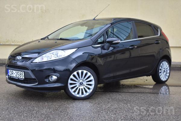 Black Ford Fiesta 2010 in Talsi, with an engine capacity of 1.40 L and mileage of 177 thousand km for 5800 €, photo 5 on AUTOMOTO.COM.LV