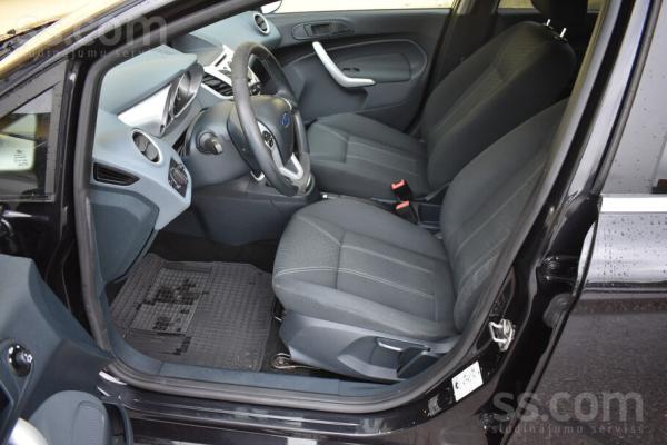 Black Ford Fiesta 2010 in Talsi, with an engine capacity of 1.40 L and mileage of 177 thousand km for 5800 €, photo 7 on AUTOMOTO.COM.LV