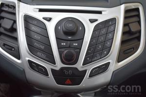 Black Ford Fiesta 2010 in Talsi, with an engine capacity of 1.40 L and mileage of 177 thousand km for 5800 €, photo 15 on AUTOMOTO.COM.LV