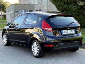 Melns Ford Fiesta 2010 Kauņa, ar dzinēja tilpumu 1.60 L un nobraukumu 277 tūkst. km par 2750 €, foto 5 vietnē AUTOMOTO.COM.LV