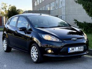 Melns Ford Fiesta 2010 Kauņa, ar dzinēja tilpumu 1.56 L un nobraukumu 277 tūkst. km par 2750 €, foto  vietnē AUTOMOTO.COM.LV