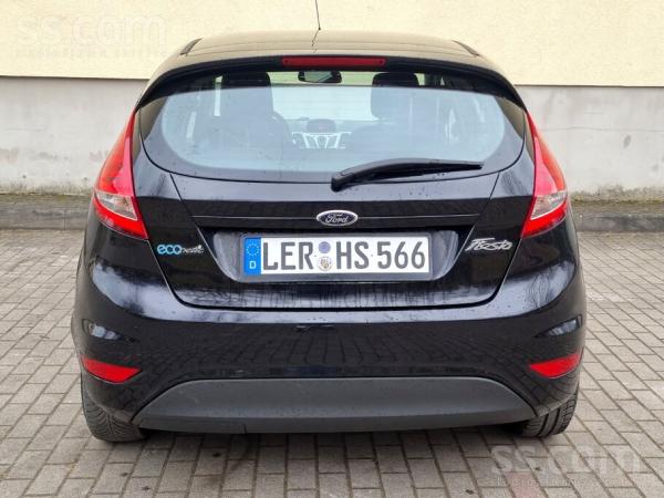 Melns Ford Fiesta 2011 Ogre, ar dzinēja tilpumu 1.60 L un nobraukumu 0 tūkst. km par 5350 €, foto 5 vietnē AUTOMOTO.COM.LV