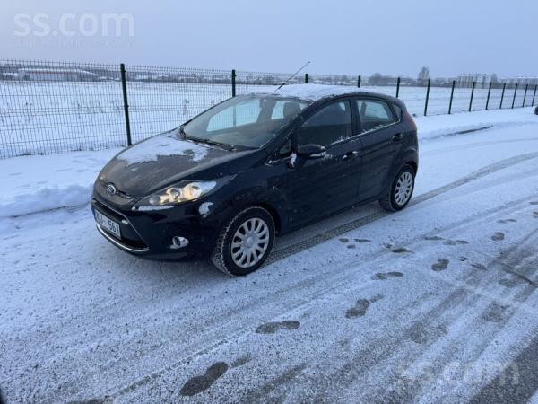 Black Ford Fiesta 2011 in Riga, with an engine capacity of 1.40 L and mileage of 139 thousand km for 3500 €, photo 1 on AUTOMOTO.COM.LV